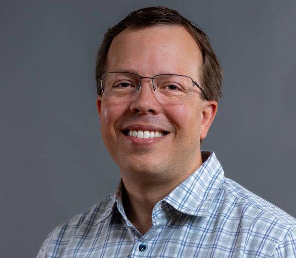 Red Hat CEO Matt Hicks: Partners Key To $1 Trillion Open Hybrid Cloud ...